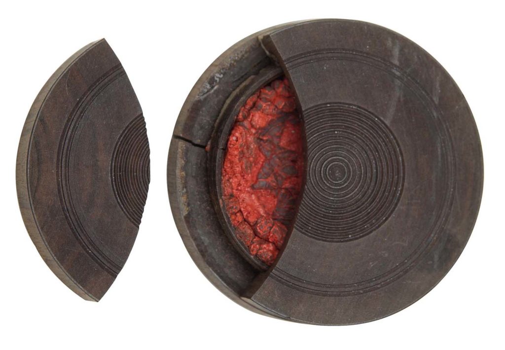 The tokens of mothers who gave up their babies to the Foundling ...