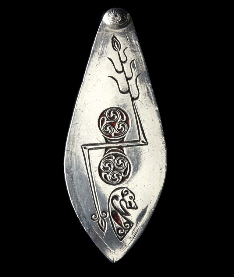 Hacksilver, hoards and ancient jewellery: Unlocking the mysteries of ...