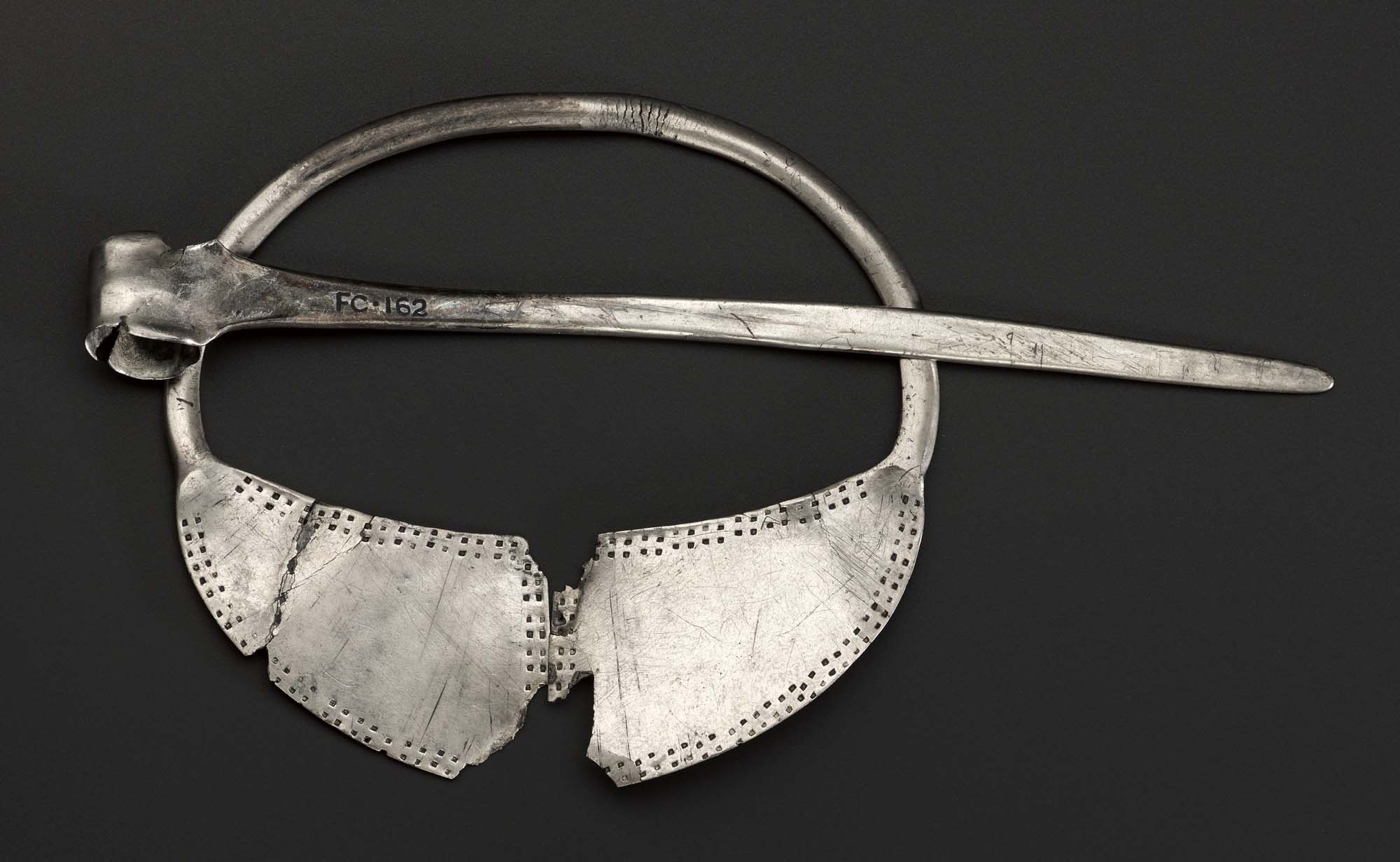 Hacksilver, hoards and ancient jewellery: Unlocking the mysteries of ...