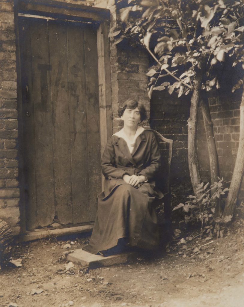 The Suffragette surveillance photos that tell the story of Votes for ...