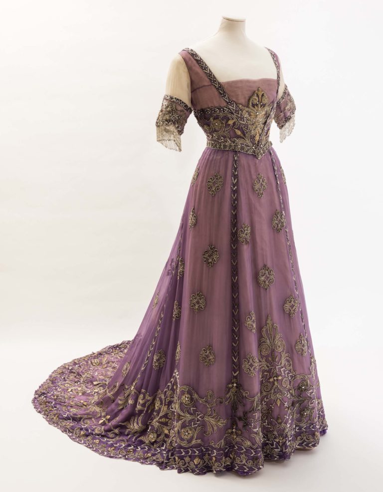 Fashion Museum rocks royal frocks from late Victorian to the mid ...