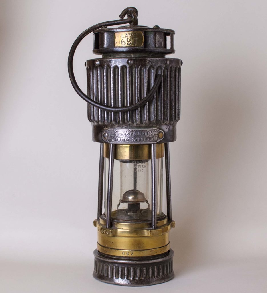 A visual history of the miners’ safety lamp – Museum Crush