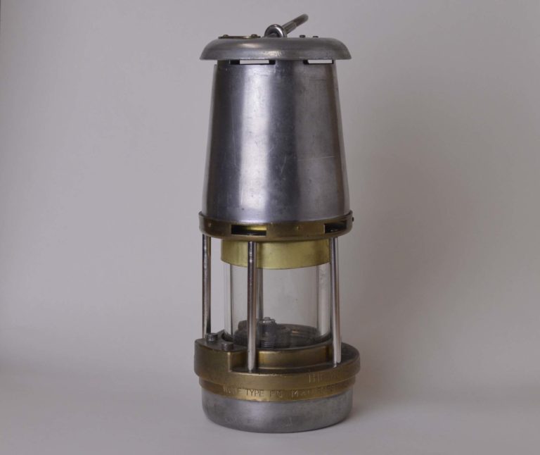 A visual history of the miners’ safety lamp – Museum Crush