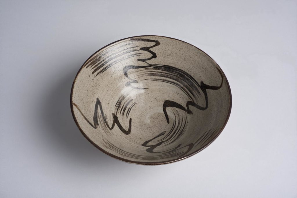 Journey through a century of British studio pottery – Museum Crush