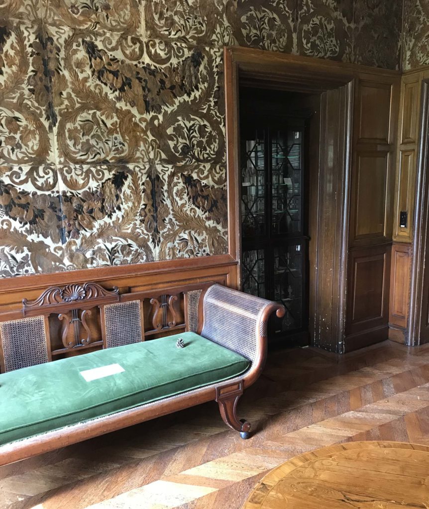 Inside the Victorian Seance Room at haunted Preston Manor – Museum Crush