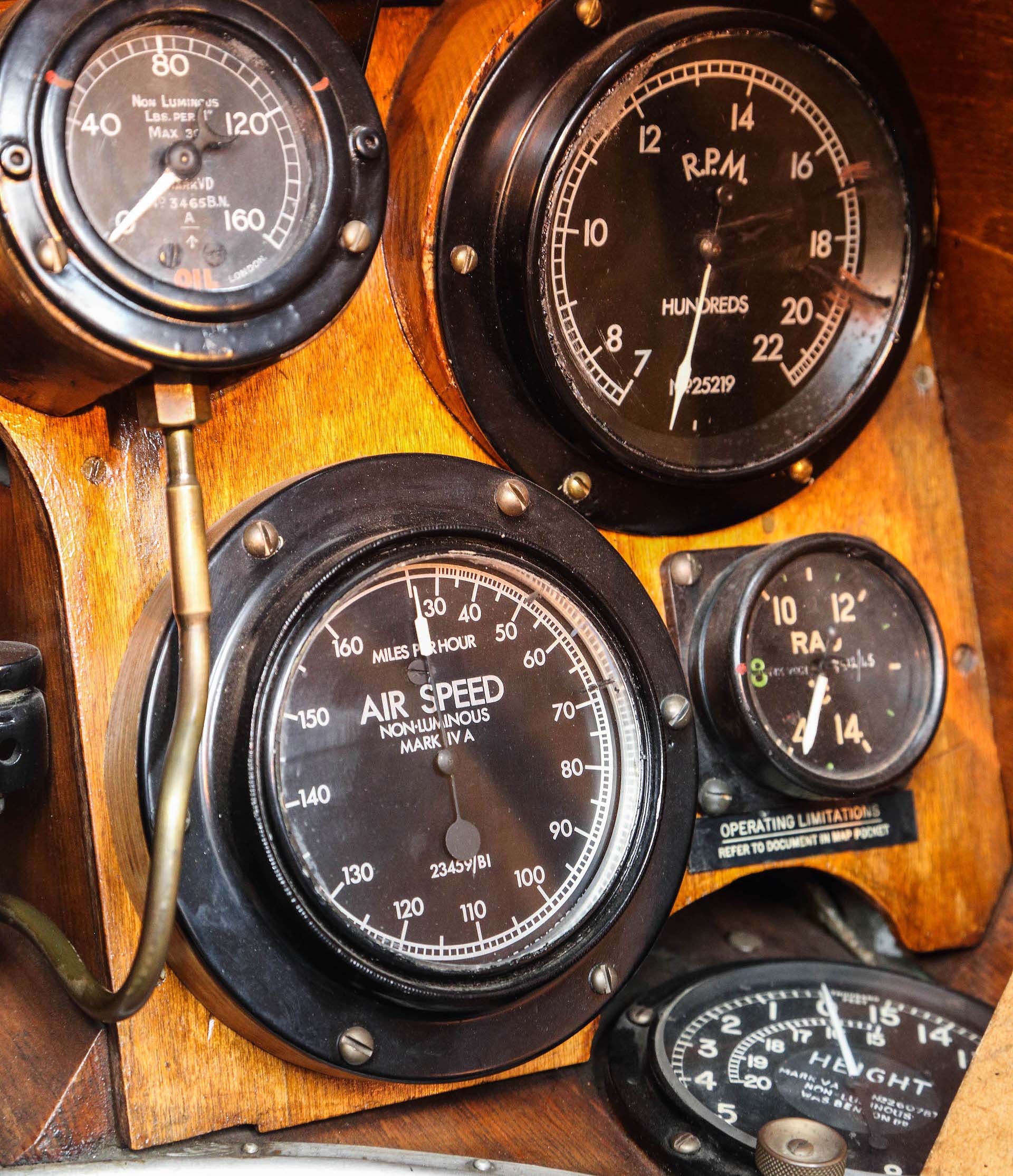 How to fly and preserve a First World War combat veteran aeroplane ...