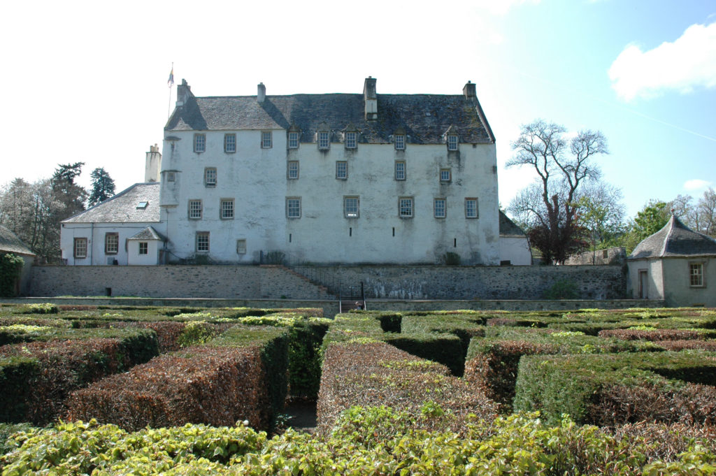 Britain’s best places to see: Mazes – Museum Crush