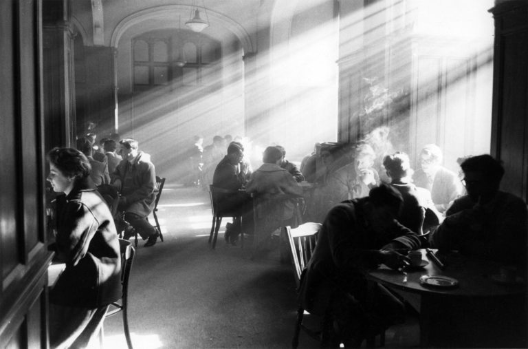 Robert Blomfield’s unseen photos of post war Edinburgh – Museum Crush