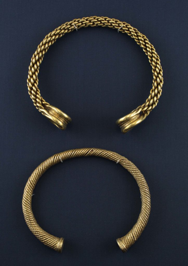 Torcs from The Snettisham Hoard return home to North Norfolk – Museum Crush