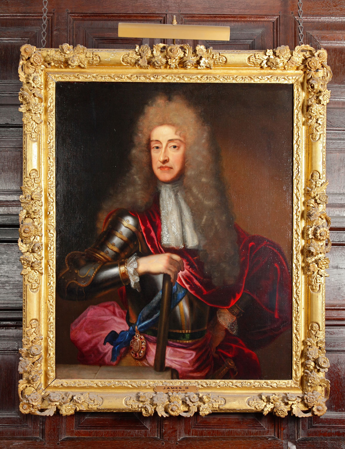 This lavishly embroidered Goan bedspread once belonged to James II ...