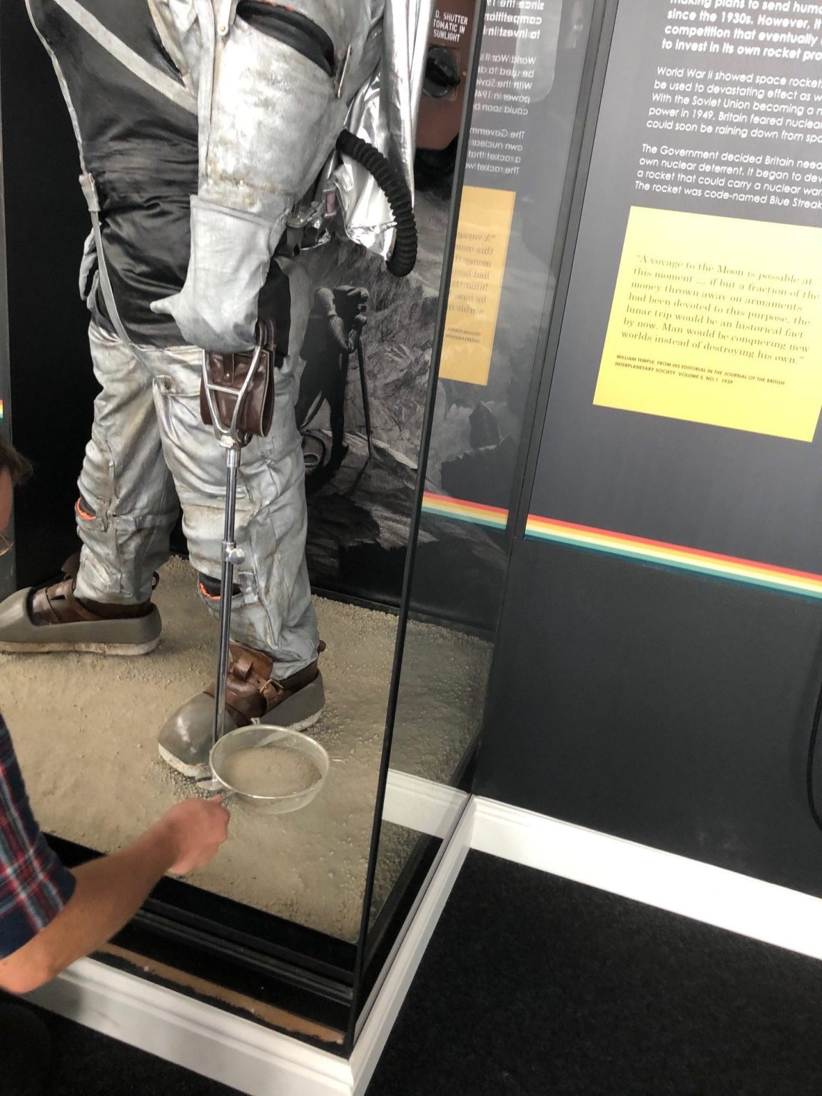 The British Interplanetary Society Lunar Spacesuit – Museum Crush