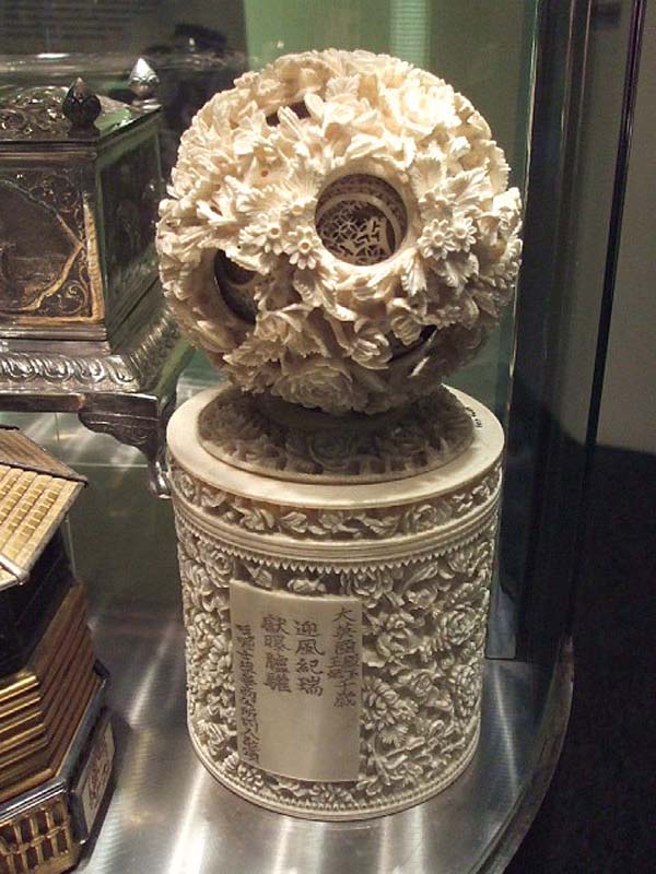 How Portland Basin Museum put together their Cabinet of Curiosity ...