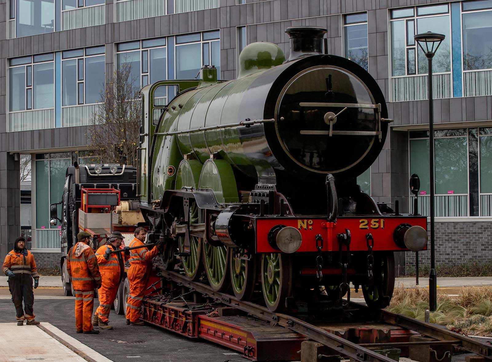 Iconic Doncaster loco returns for town’s new railway museum – Museum Crush