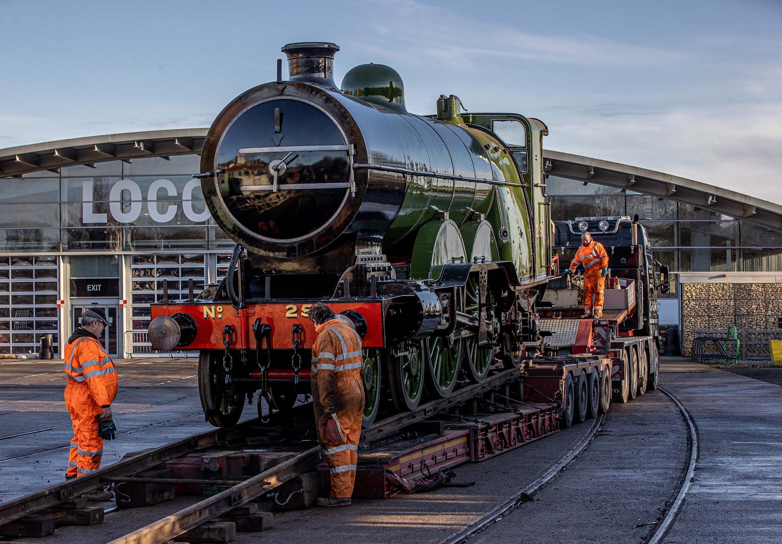 Iconic Doncaster loco returns for town’s new railway museum – Museum Crush