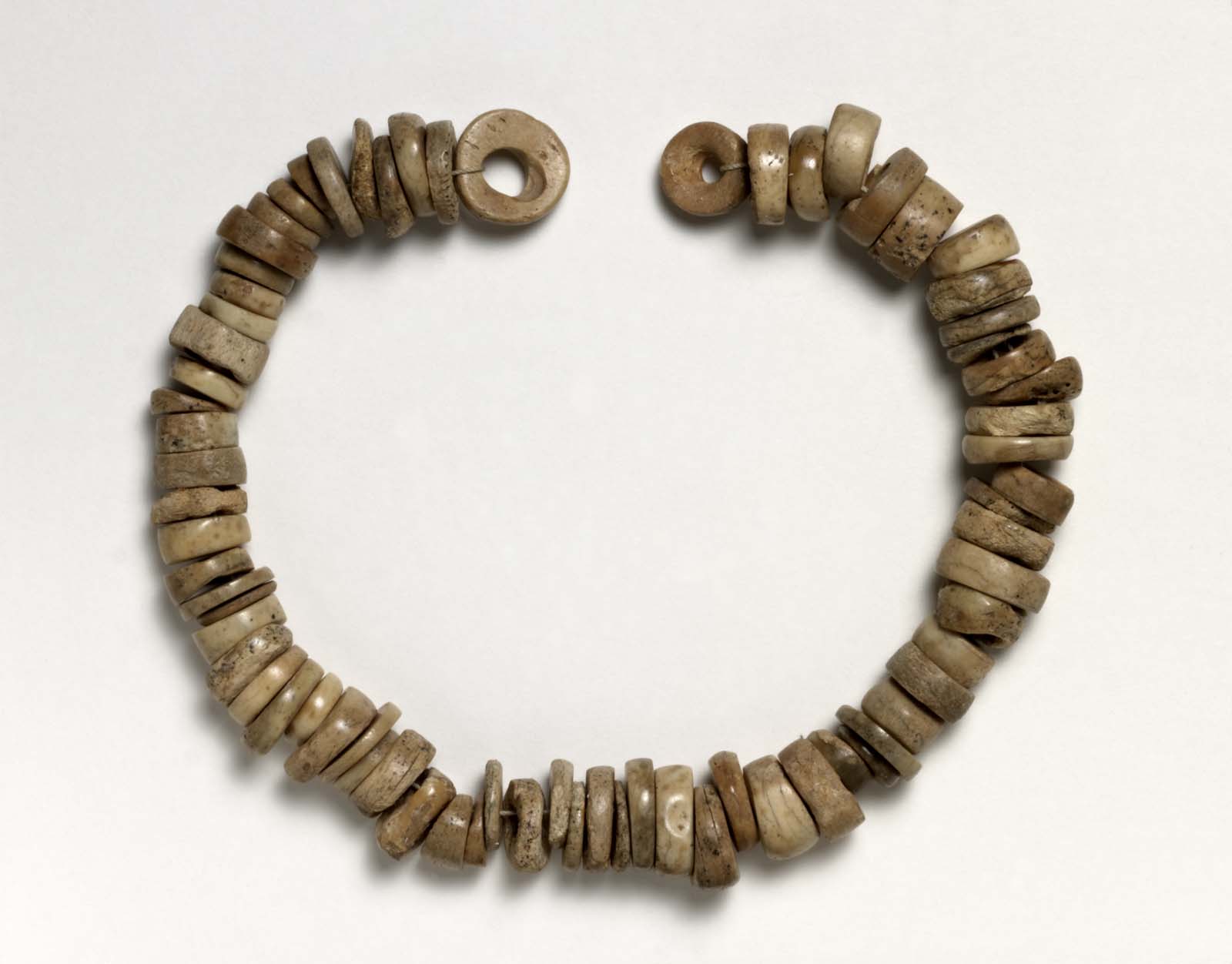 The objects that help us understand Stonehenge – Museum Crush