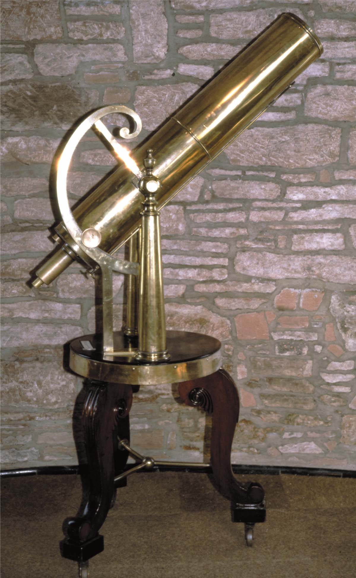 The world’s oldest example of a working Camera Obscura – Museum Crush