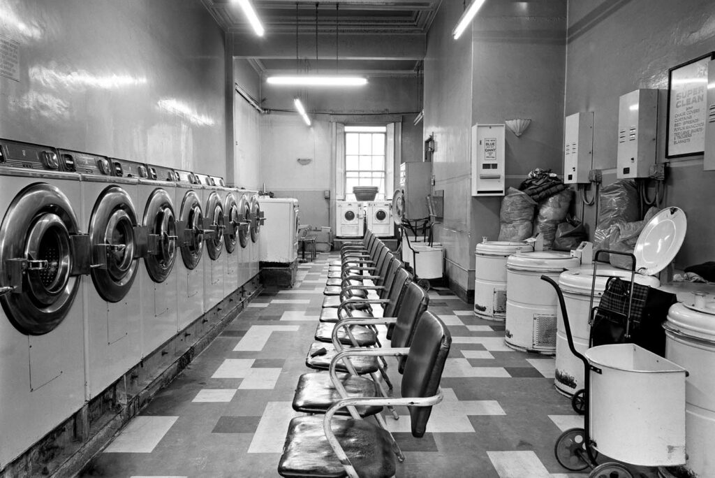 Ron O’Donnell’s photographs capture the lost interiors of Edinburgh ...